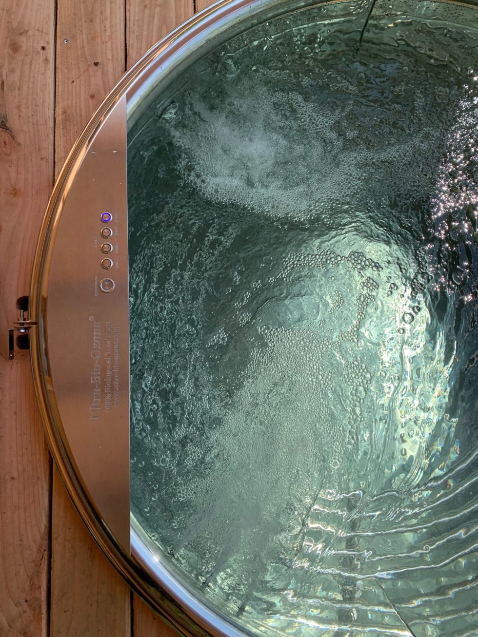 High-end Hot Tub Stainless Steel and Spa Treatment | Ultra-Bio-Ozone®